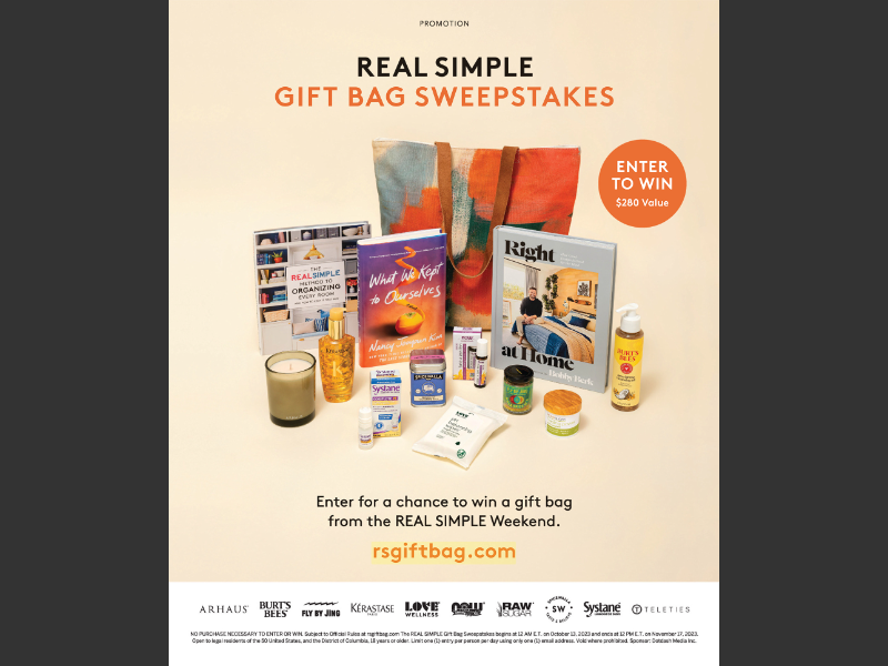 Real Simple November 2023Real Simple Gift Bag Ad